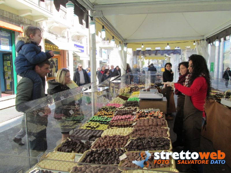 Reggio: al via oggi la Festa del cioccolato [FOTO LIVE]