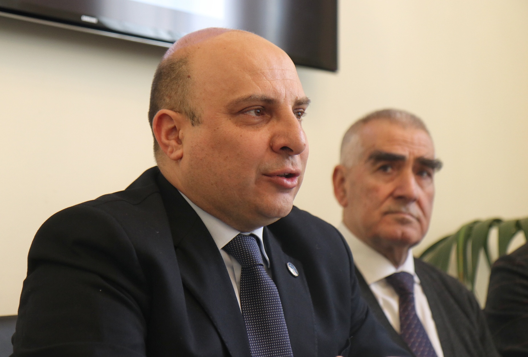 Caso Ripepi, l'esponente di FDI esce allo scoperto: "Gli articoli che ...
