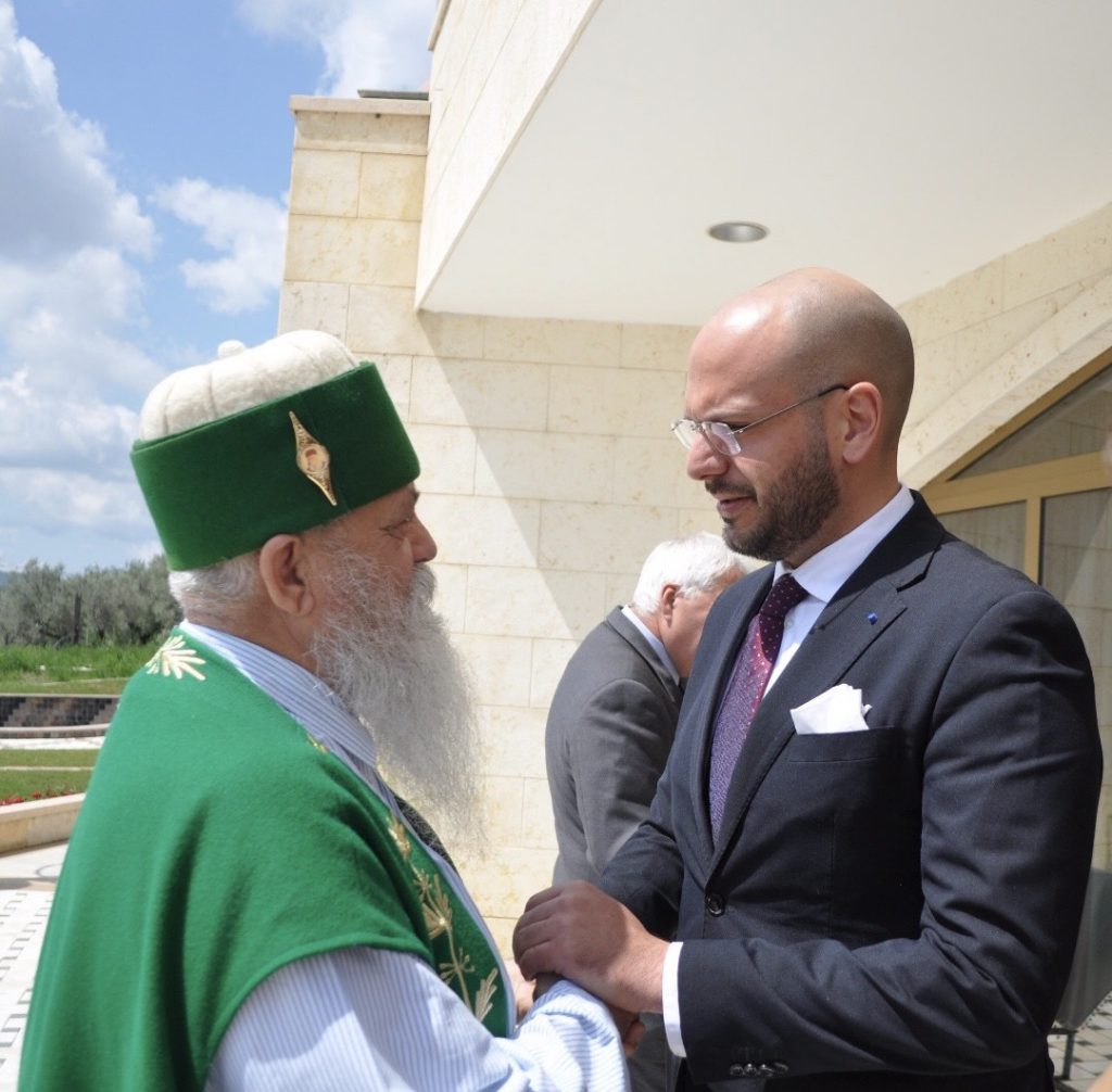 Il reggino Lorenzo Festicini incontra Baba Mondi [FOTO]