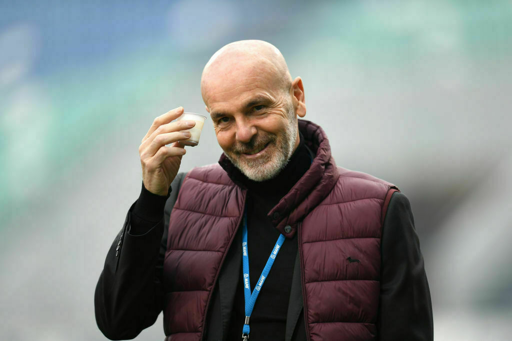 Pioli, che romanticone: "se il Milan fosse una donna sarebbe mia moglie ...