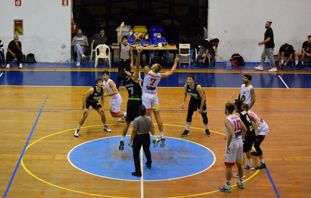 Serie C Basket, il derby incorona la Gold & Gold Messina: una coriacea ...