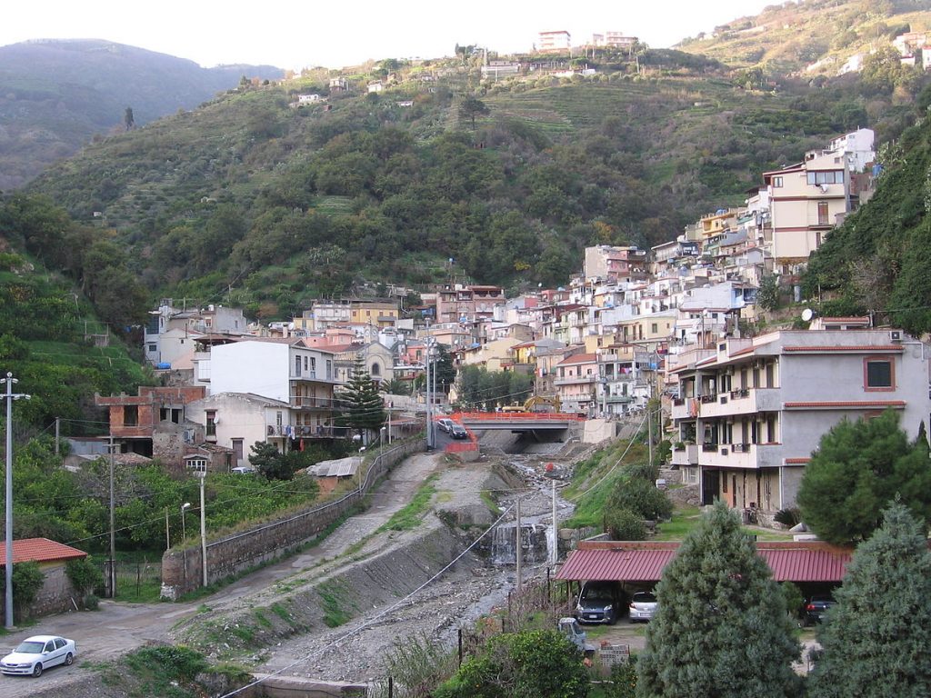 Messina, quale futuro per la scuola primaria di Mili San Pietro?