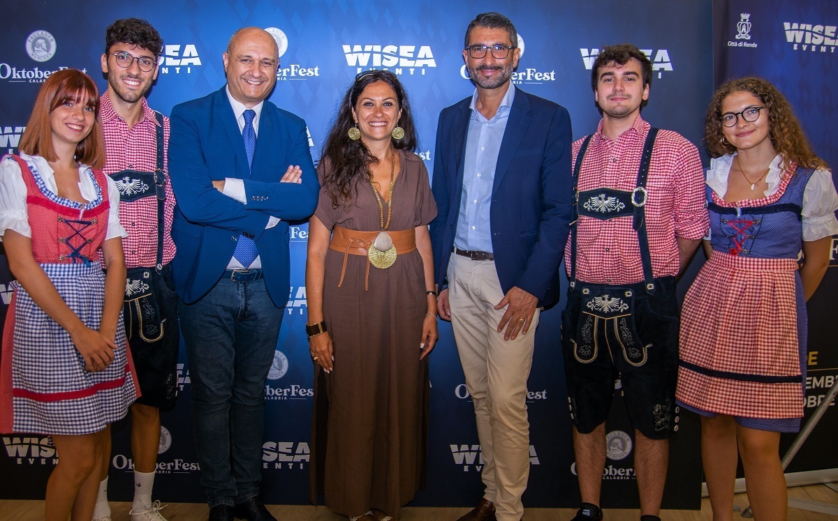 Oktoberfest Calabria 2022: presentato il programma con orari, concerti ...