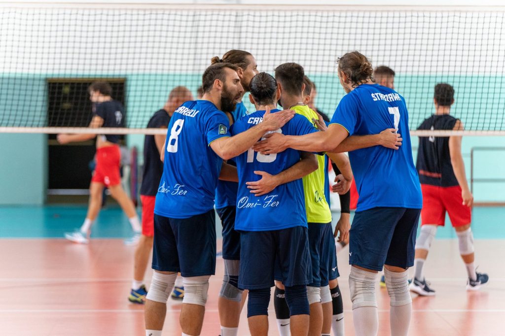 Pallavolo, tutto pronto in casa OmiFer Palmi: domenica l'esordio in ...