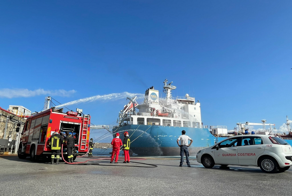 Vibo Valentia, al Porto esercitazione di port security