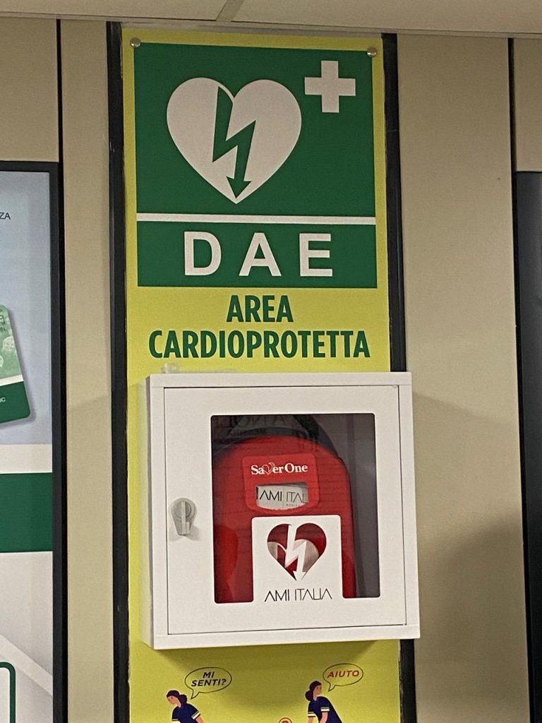 Messina, 2 defibrillatori alla Cisl: "progetto voluto nel giorno dell'anniversario del terremoto"