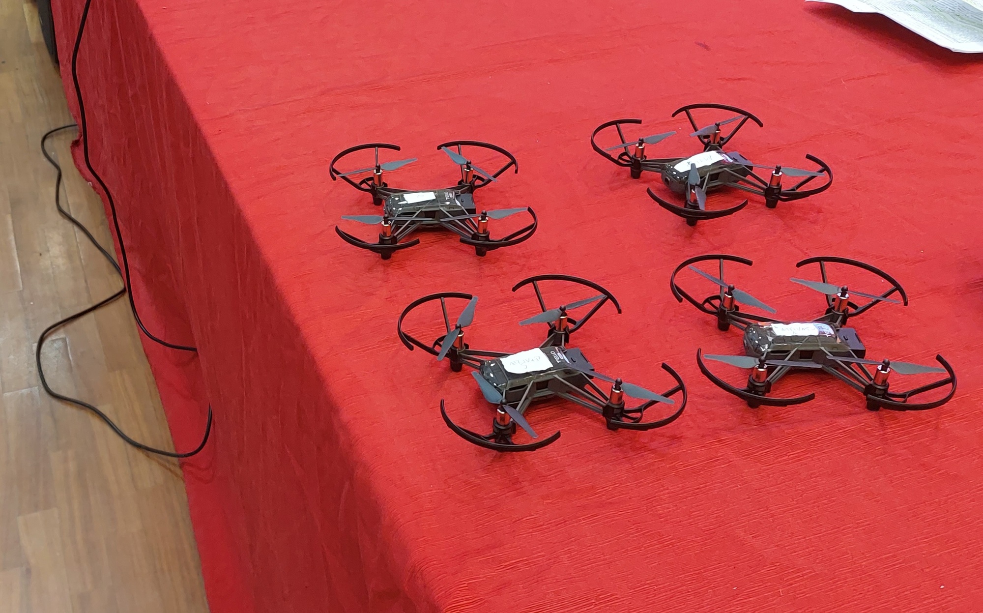 Stupore e applausi al "Pizi" di Palmi: fra droni e robot le nuove ...