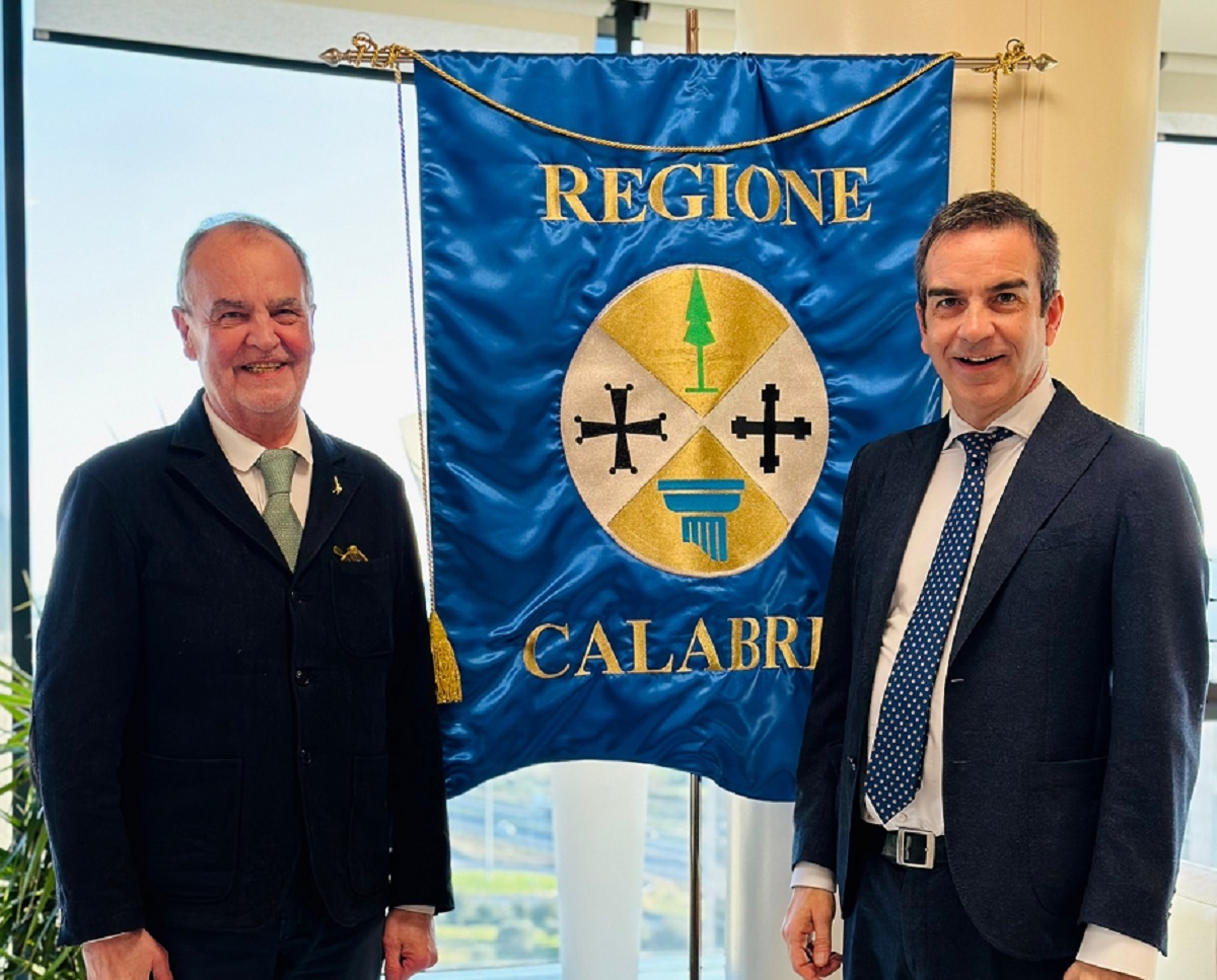 Calabria, il Pd contro Calderoli: "no all'autonomia differenziata, ecco ...