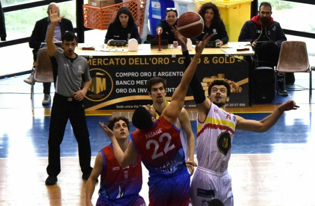 Gold & Gold Messina ko contro l'Alfa: ecco l'avversaria dei Playoff