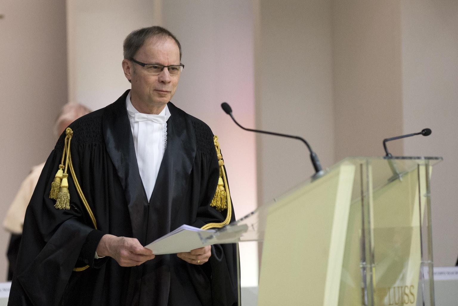 Il Premio Nobel per l'Economia a Reggio Calabria: Jean Tirole ospite ...