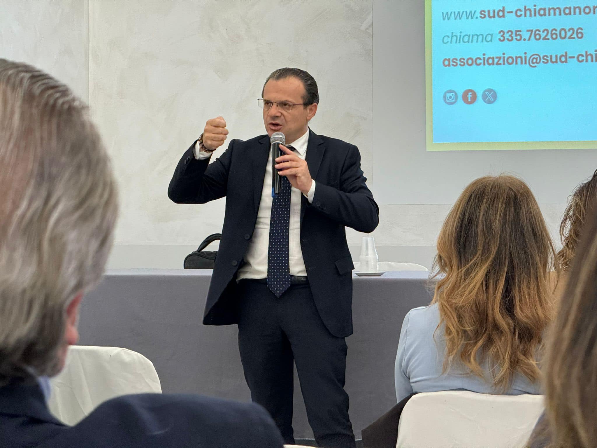 De Luca in Calabria, al via il tesseramento e la costituzione dei ...