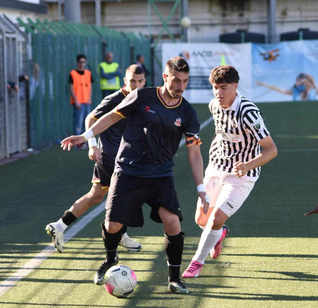 Baratro retrocessione per la Messana, sconfitta ai playout