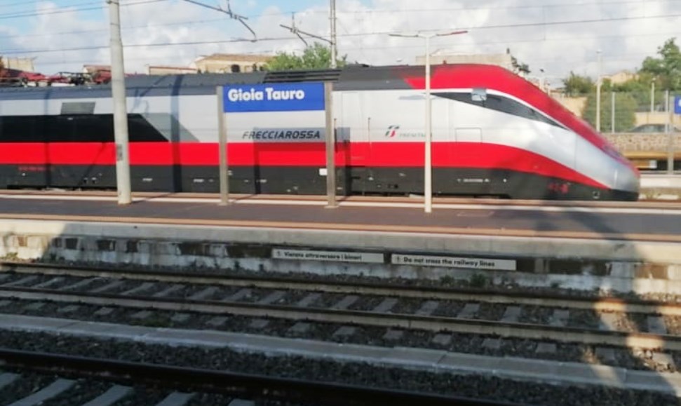 Alta Velocità, la lettera a Trenitalia: "fermate treni a Gioia Tauro"