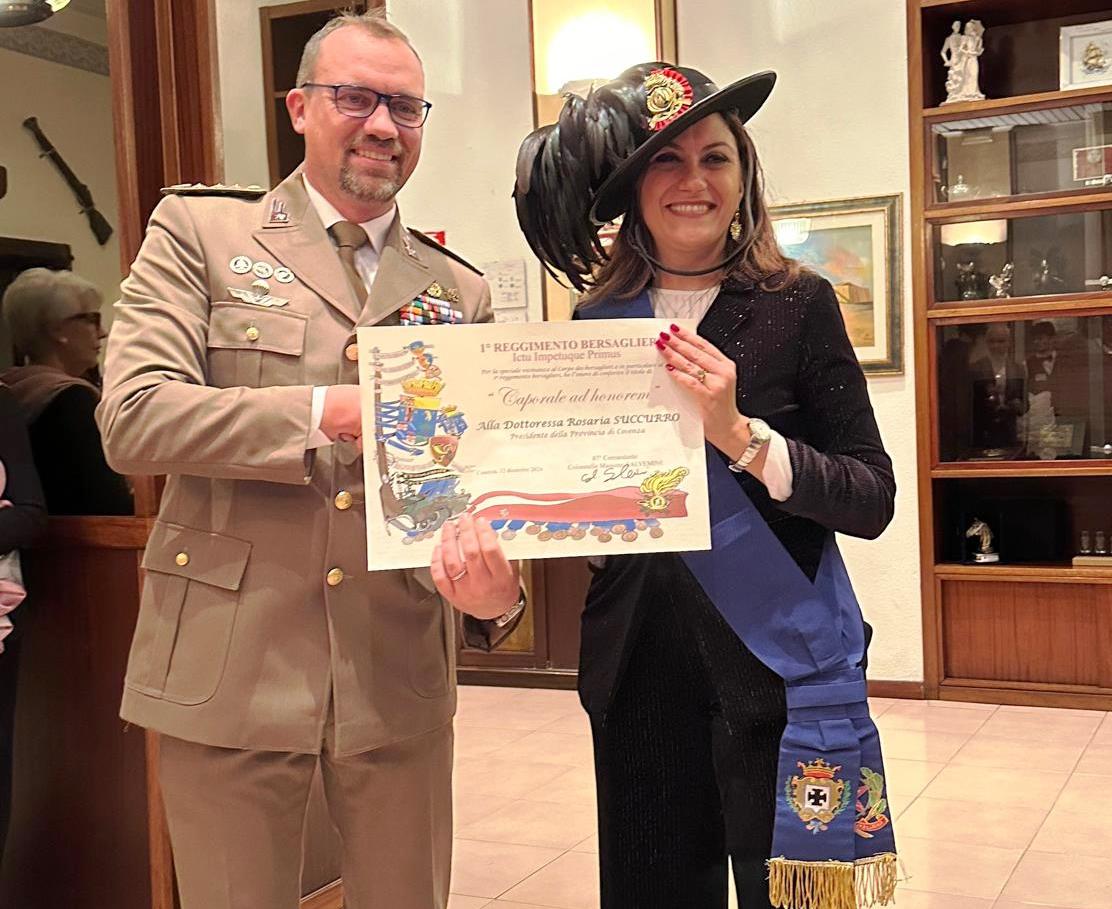 Cosenza, a Rosaria Succurro il titolo di Caporale ad honorem