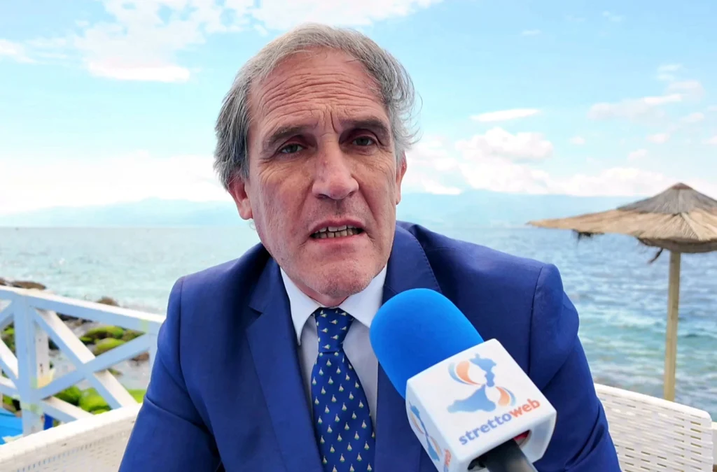 Roberto Menia a Reggio Calabria: "Meloni leader indiscusso"