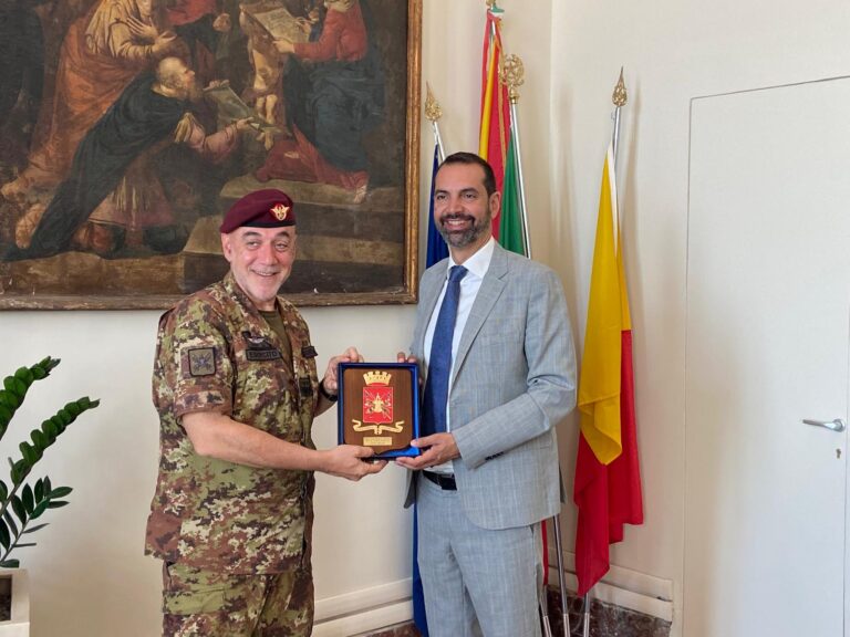 Messina, visita di cortesia del Capo di Stato Maggiore dell’Esercito