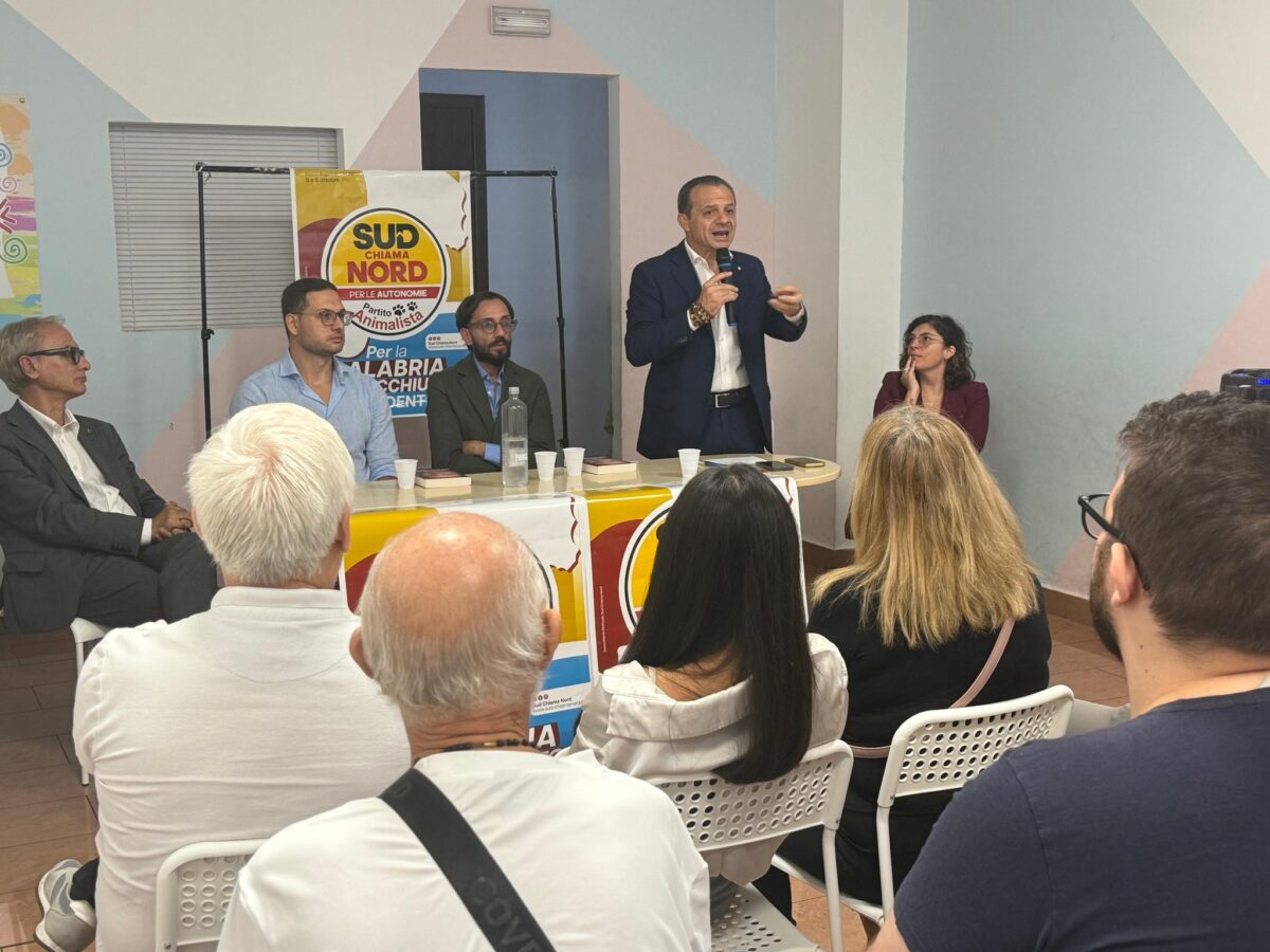 Elezioni Regionali, Cateno De Luca a Reggio Calabria e Fiumara ...