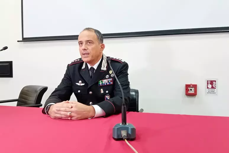 Catanzaro, il comandante Mazzullo lascia l’incarico: "contro il crimine ...