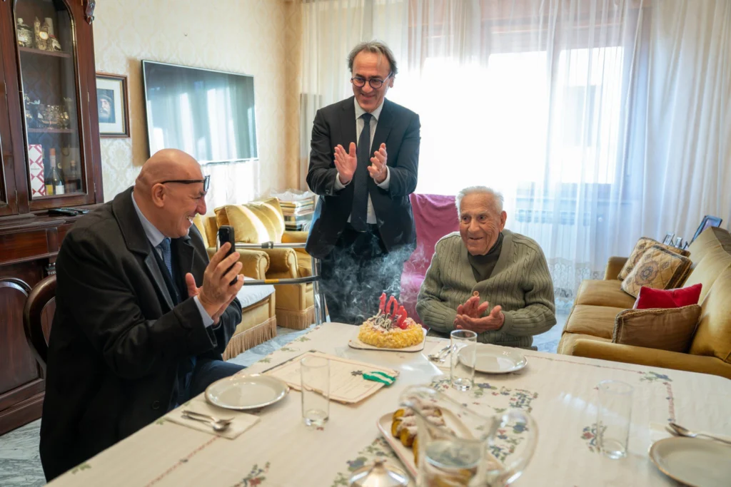 Il Ministro Crosetto festeggia il papà di Angelo Bonelli, ex ...