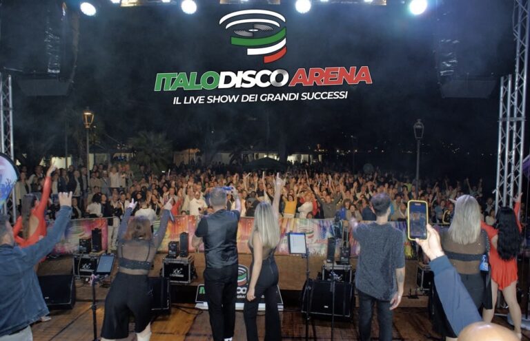 Buscemi pronta a cantare e ballare, arriva Italodisco Arena